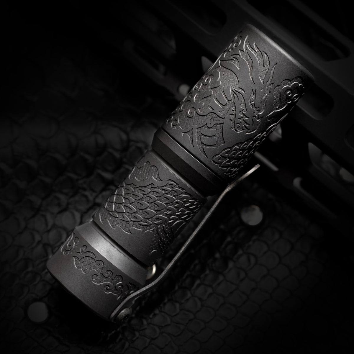 CWF Arcadian Flashlight - Dragon (Black TRD) – Ti2 Design